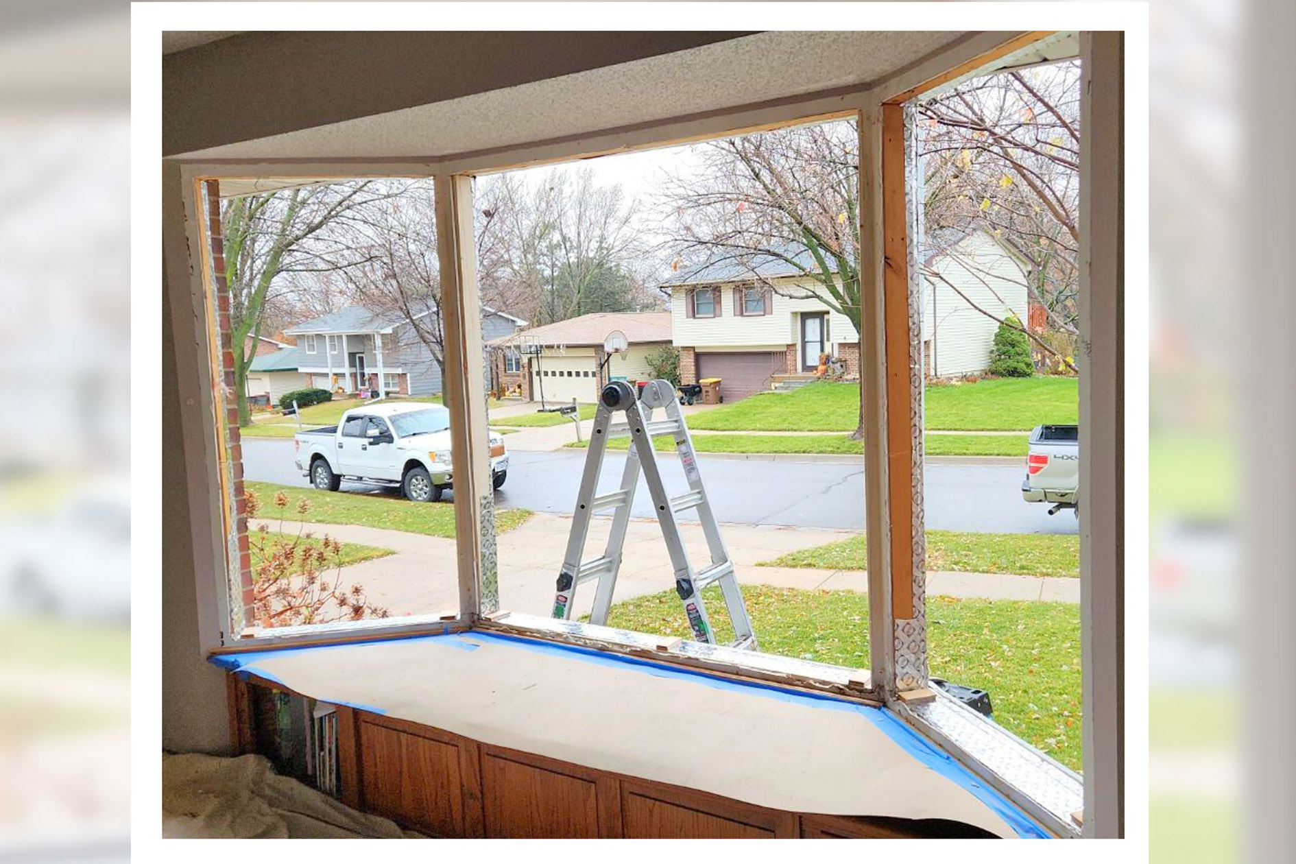 Lincoln Home Bay Window & Entry Replacement - Pella Windows & Doors of ...