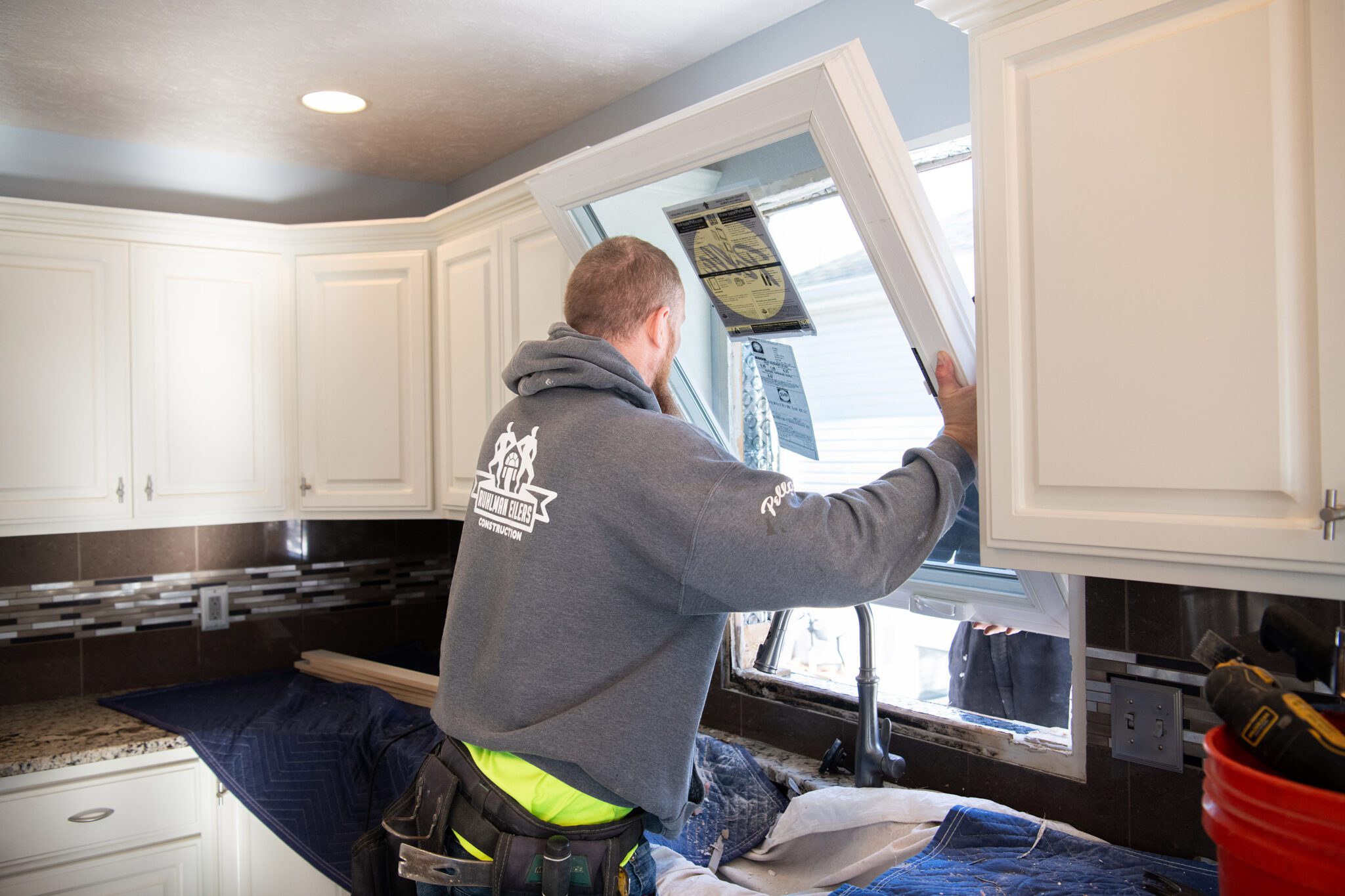 Efficiency and Elegance: Pella 250 Series Vinyl Windows Upgrade - Pella ...