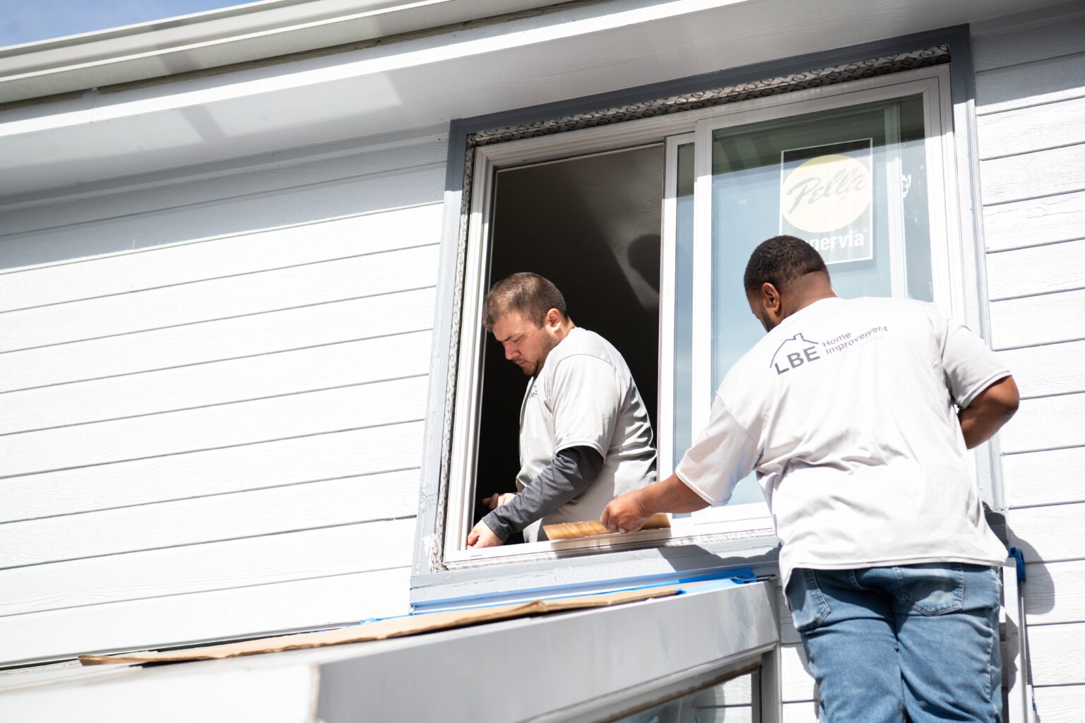 Impervia Papillion Pocket Window Installation - Pella Windows & Doors ...