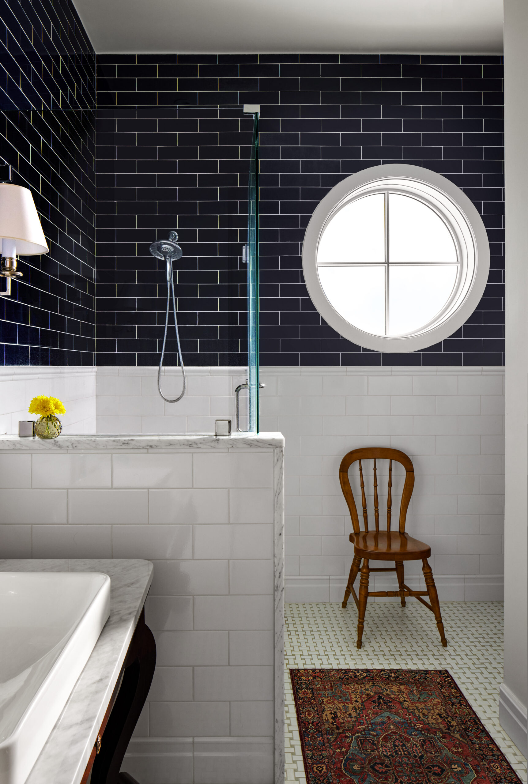 Bathroom Window Ideas to Upgrade Your Bathroom Aesthetic - Pella ...