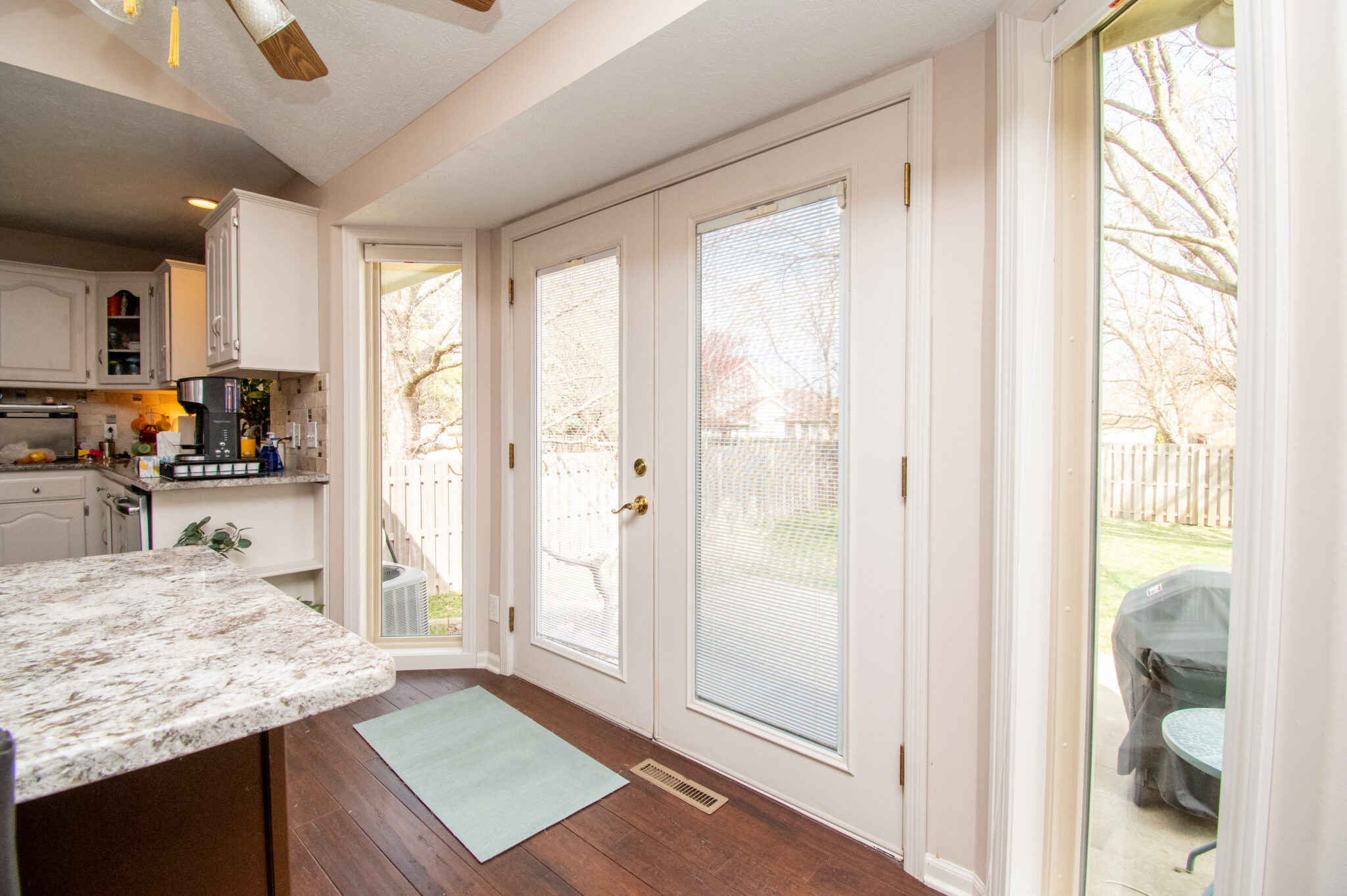 Walnut Grove Home Vinyl Window Update - Pella Windows & Doors of Omaha ...